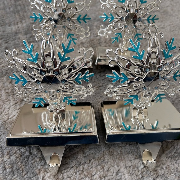 Harvey Lewis | Holiday | Harvey Lewis Snowflake Stocking Holders Lot 4 ...